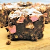 How To Make Rocky Road - Liana's Kitchen