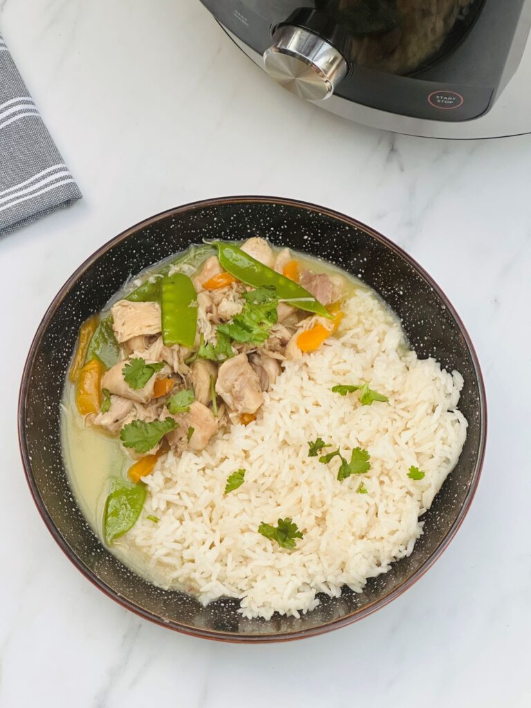 Quick and Easy Thai Green Curry in a Pressure Cooker - Liana's Kitchen