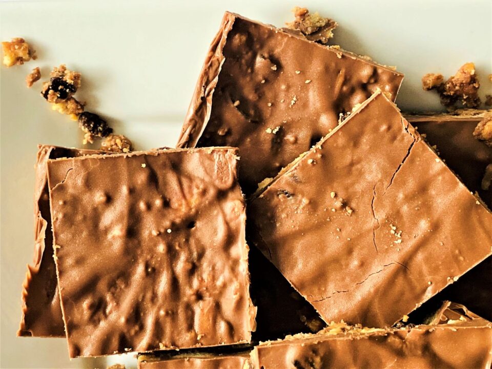 Easy No-Bake Chocolate Fridge Cake: A Must-Try Treat! - Liana's Kitchen