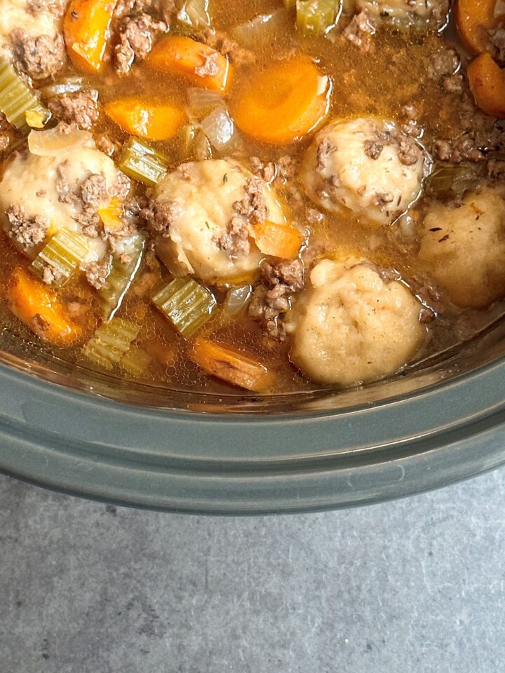 Slow Cooker Mince and Dumplings: The Ultimate Comfort Food - Liana's ...