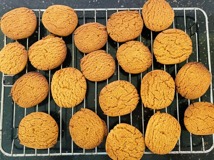 Ginger Biscuits Recipe - Liana's Kitchen