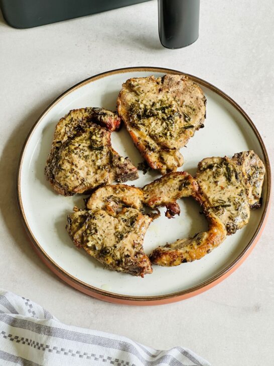 Air Fryer Garlic and Herb Lamb Chops - Liana's Kitchen