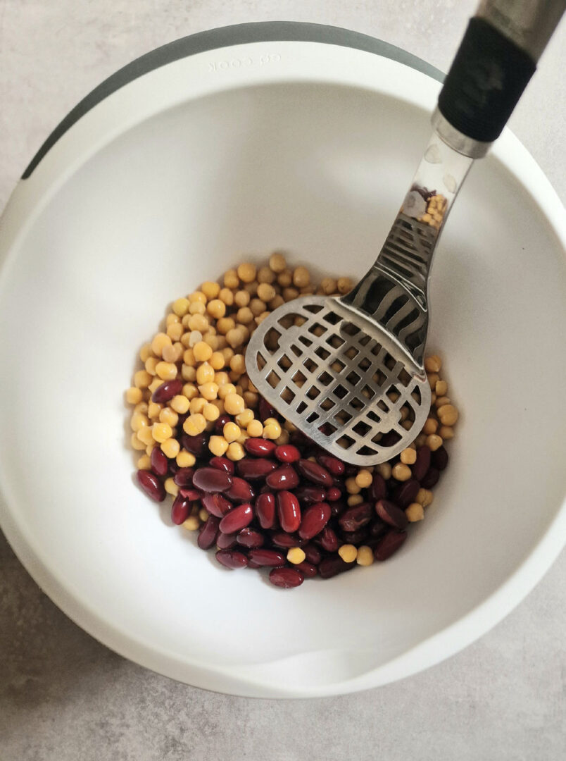 Spicy Bean Burger Recipe - Liana's Kitchen