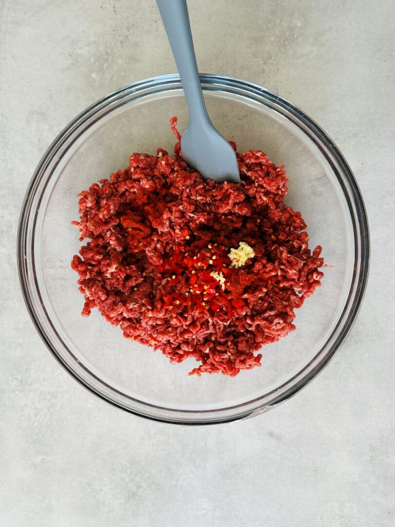 Chilli Burger Recipe - Liana's Kitchen