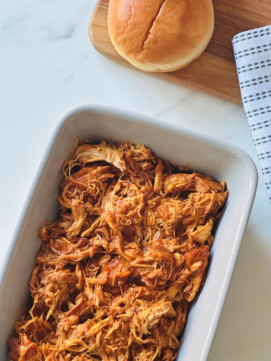 Easy and Delicious Slow Cooker Pulled Chicken Recipe: Perfect for Any ...