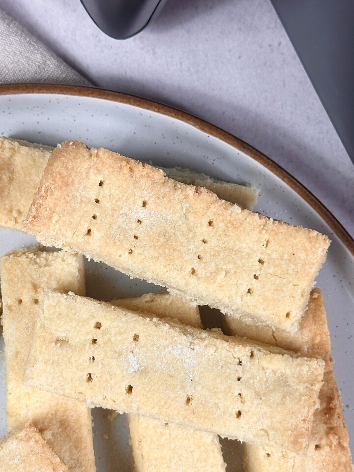 Air Fryer Shortbread: A Quick And Easy Recipe! - Liana's Kitchen